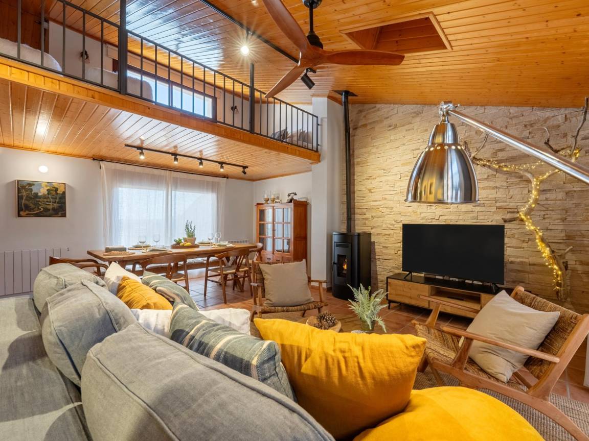 110 M² Apartment ∙ 3 Bedrooms ∙ 6 Guests - Siurana