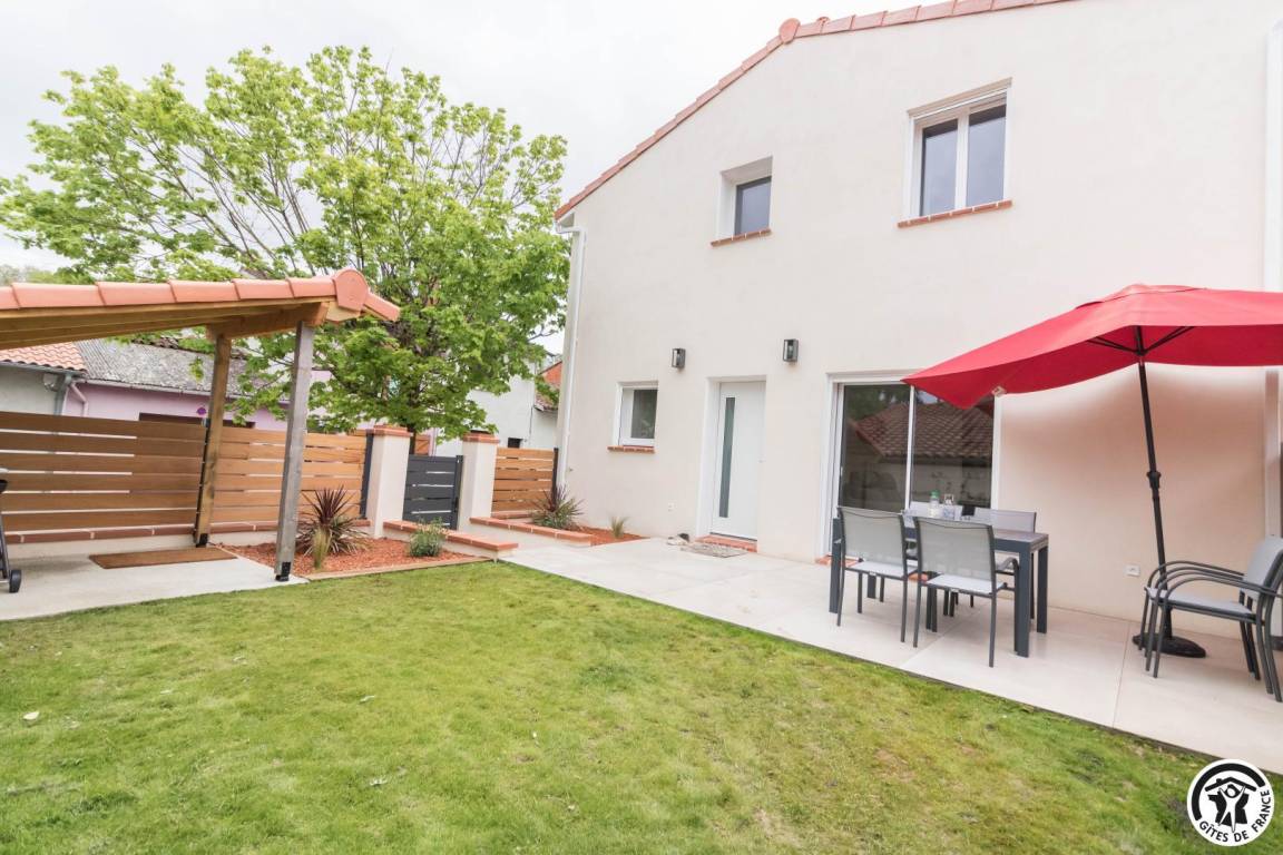 66 M² Gîte ∙ 2 Chambres ∙ 4 Personnes - Auterive