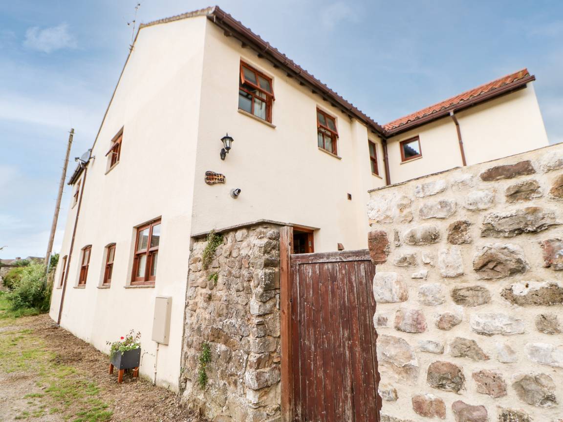 Cottage ∙ 2 Bedrooms ∙ 4 Guests - Bedale