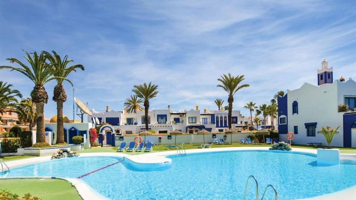 55 M² Huis ∙ 1 Slaapkamer ∙ 4 Gasten - Roquetas de Mar