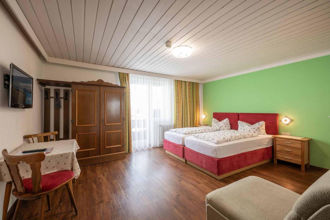 25 M² Hôtel ∙ 1 Chambre ∙ 3 Personnes - Neustift im Stubaital