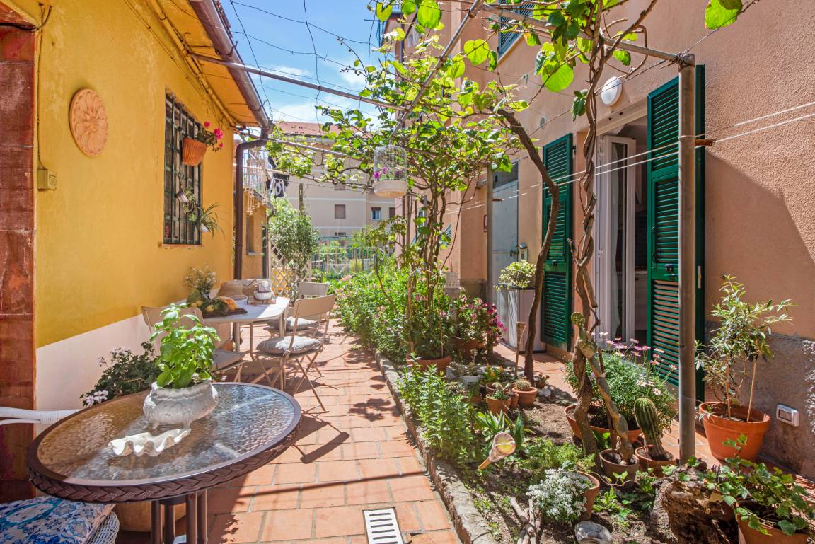 55 M² Ferienwohnung ∙ 2 Schlafzimmer ∙ 4 Gäste - Moneglia