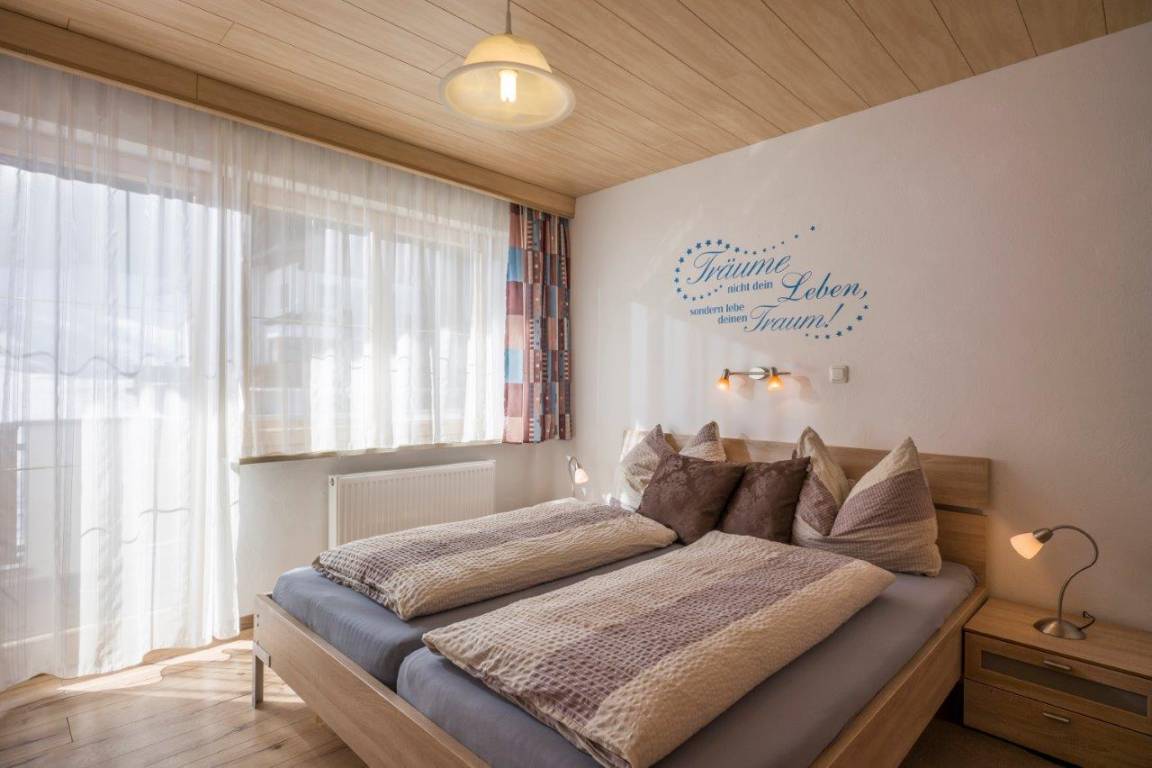 35 M² Ferienwohnung ∙ 1 Schlafzimmer ∙ 2 Gäste - Thiersee