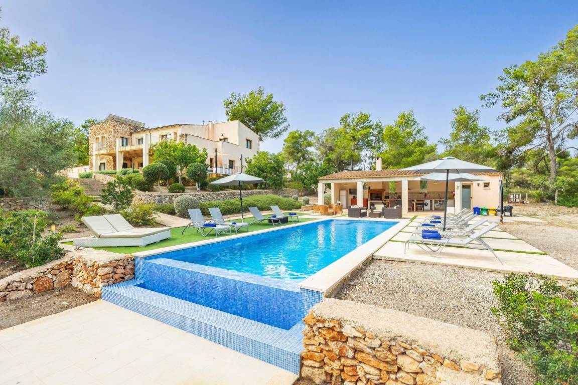 557 M² Villa ∙ 5 Chambres ∙ 10 Personnes - Felanitx