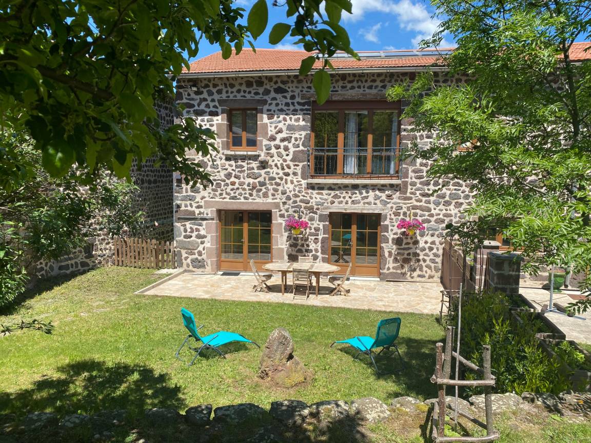 110 M² Cottage ∙ 3 Chambres ∙ 8 Personnes - Le Puy-en-Velay