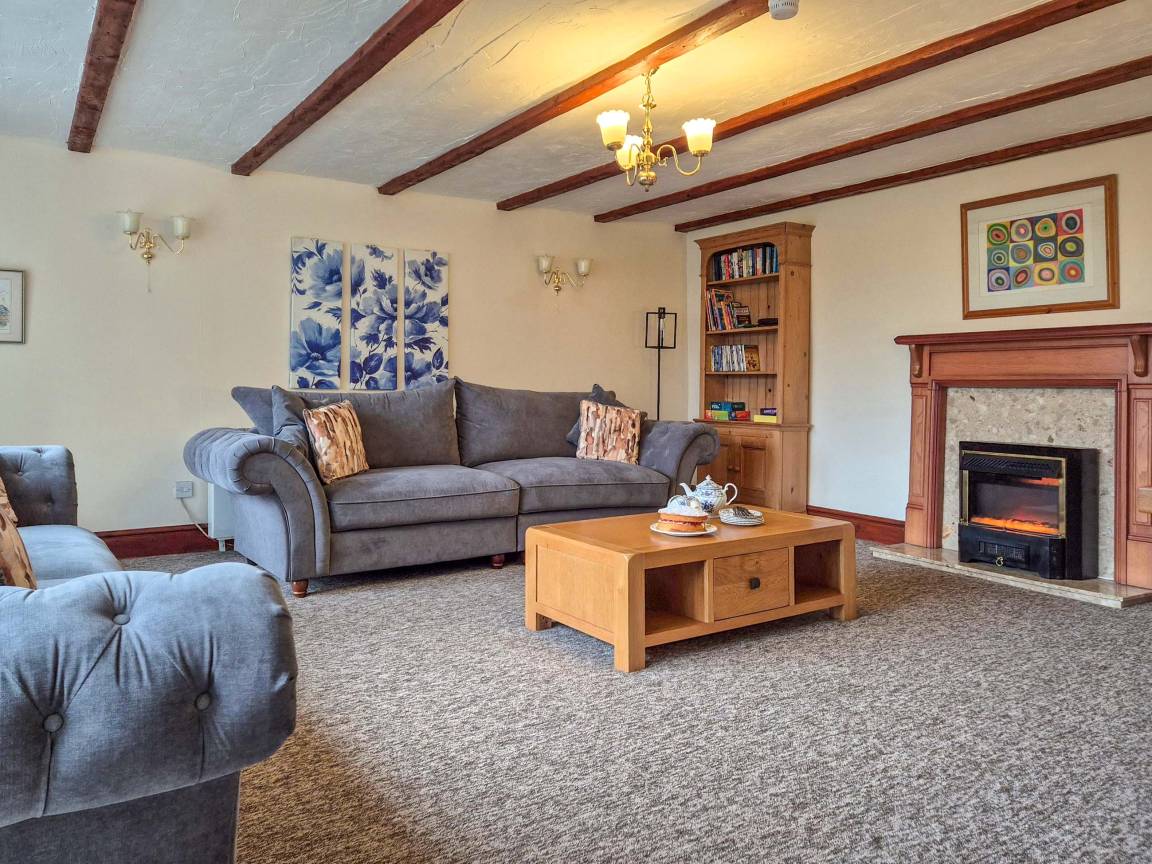 Cottage ∙ 3 Bedrooms ∙ 6 Guests - Somerset