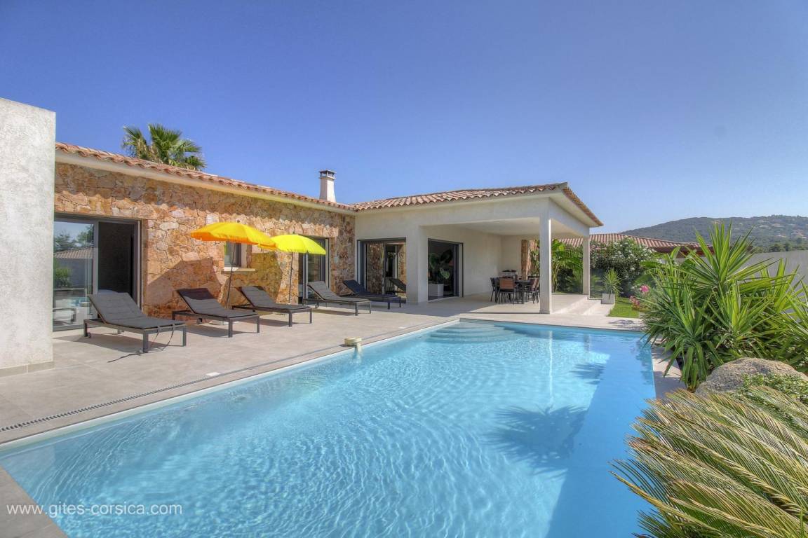 135 M² Gîte ∙ 4 Chambres ∙ 10 Personnes - Porto-Vecchio