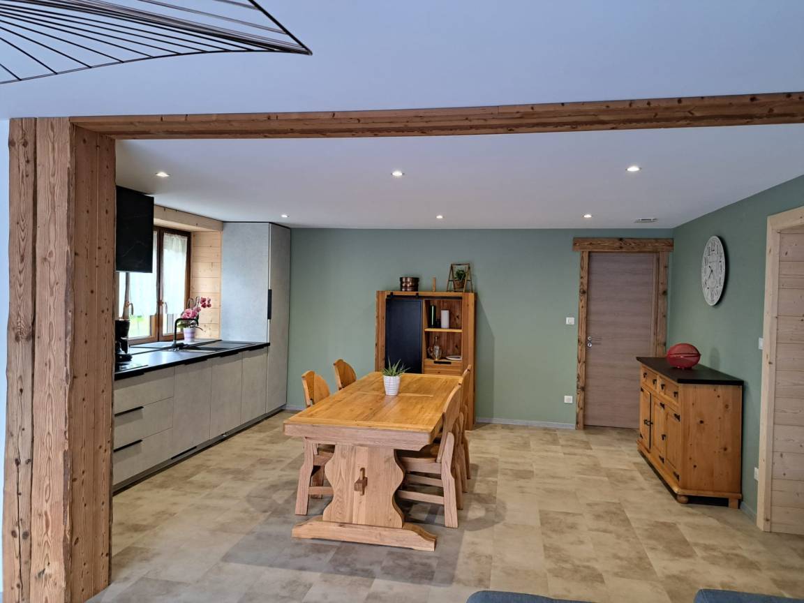 90 M² Lägenhet ∙ 2 Sovrum ∙ 4 Gäster - Remiremont