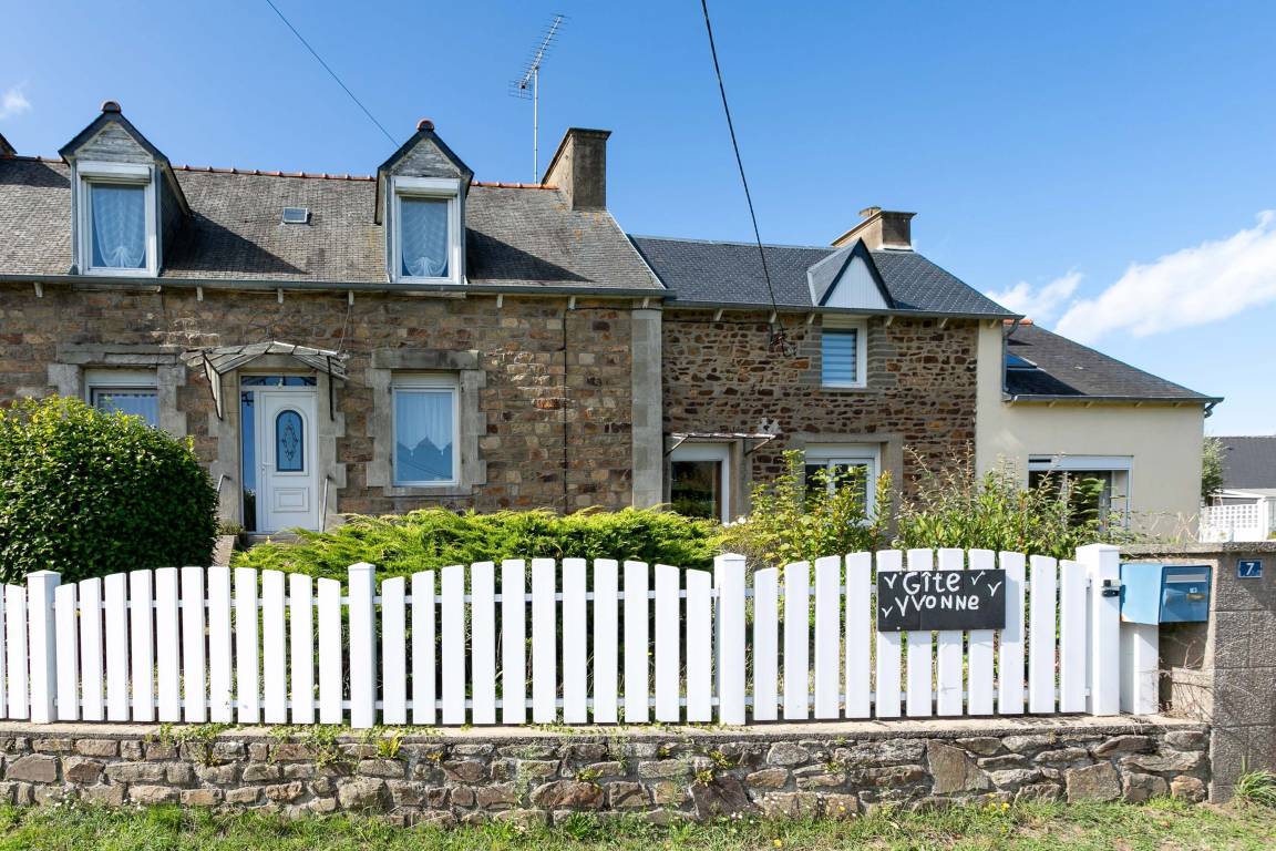 90 M² Maison De Vacances ∙ 3 Chambres ∙ 6 Personnes - Plouha