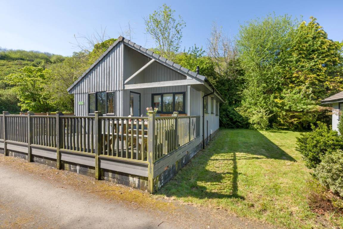 Lodge ∙ 2 Schlafzimmer ∙ 4 Gäste - Bude