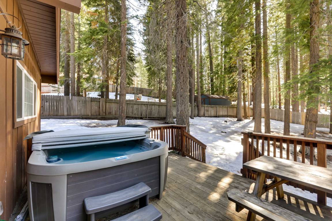 241 M² House ∙ 4 Bedrooms ∙ 8 Guests - South Lake Tahoe, CA