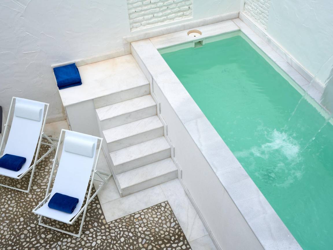 106 M² Apartamento ∙ 2 Habitaciones ∙ 6 Huéspedes - Sevilla