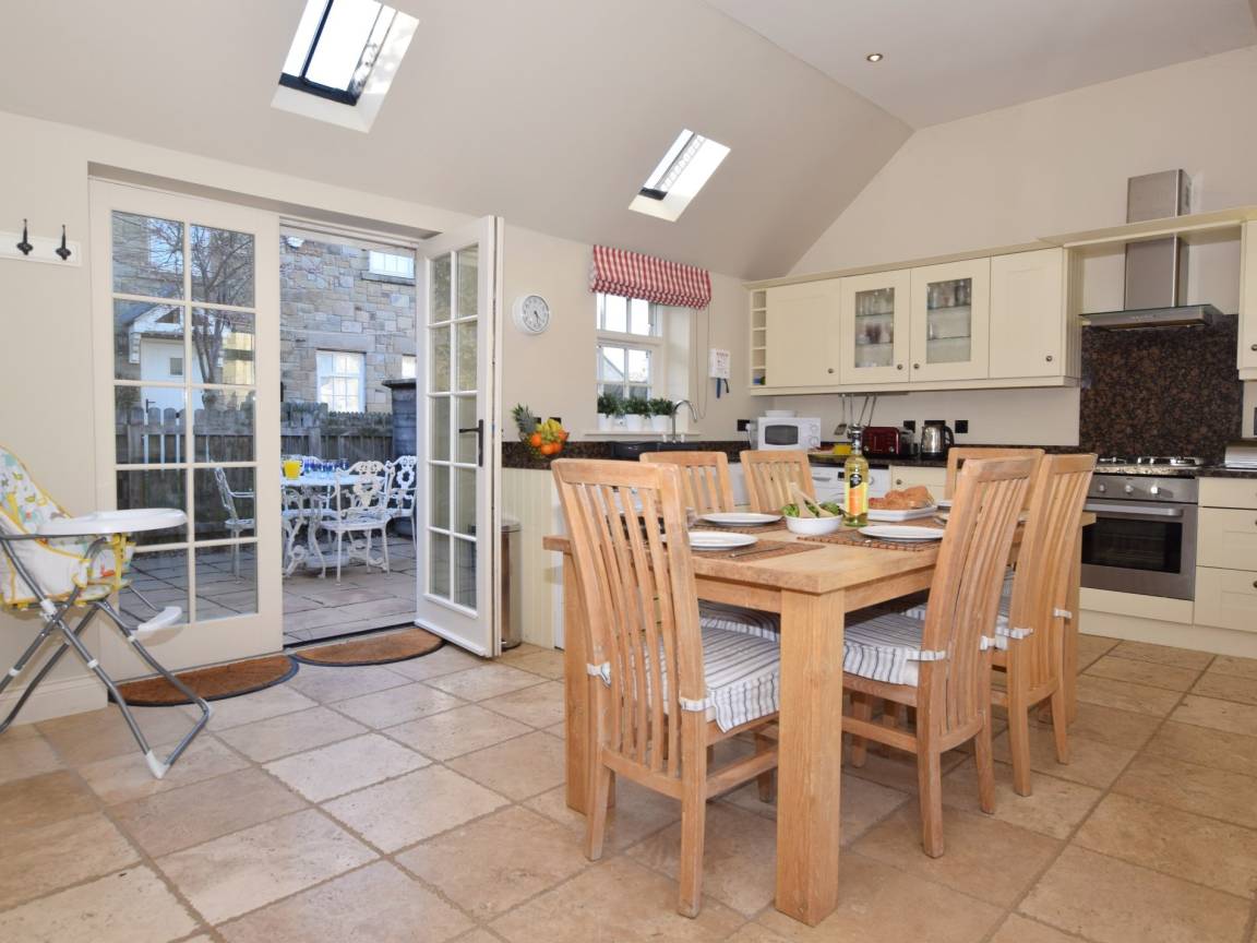 Cottage ∙ 3 Bedrooms ∙ 6 Guests - Bamburgh