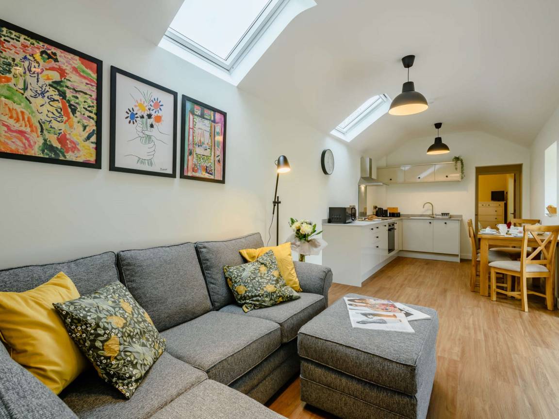 Cottage ∙ 2 Bedrooms ∙ 4 Guests - Wroxham