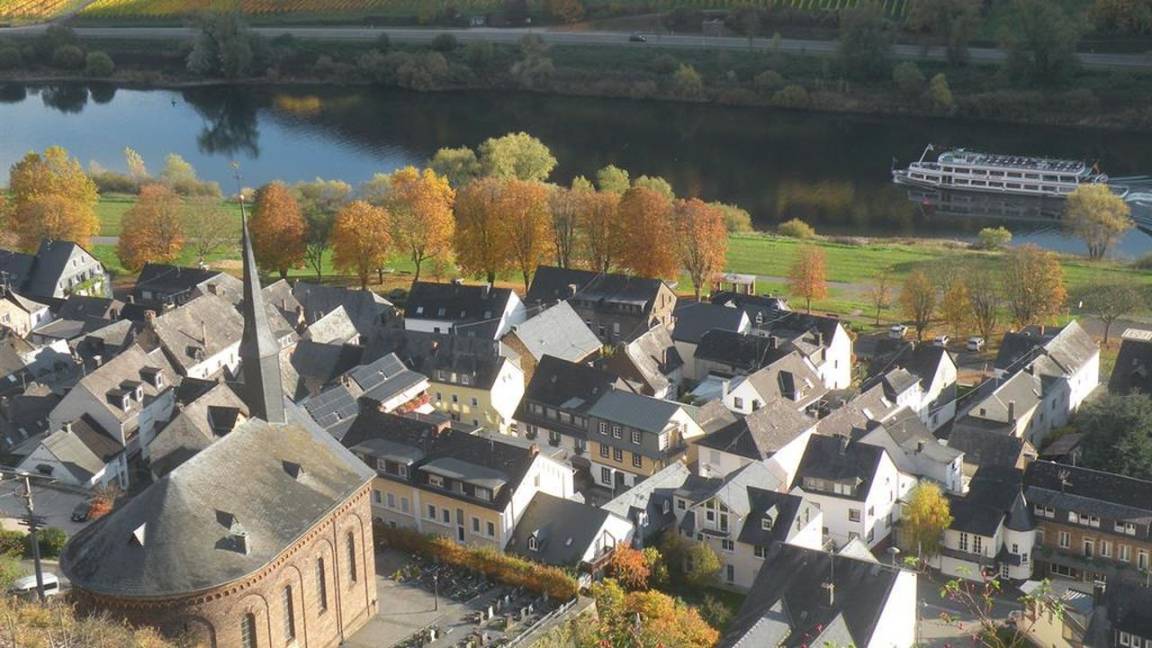 88 M² Ferienwohnung ∙ 2 Schlafzimmer ∙ 4 Gäste - Cochem