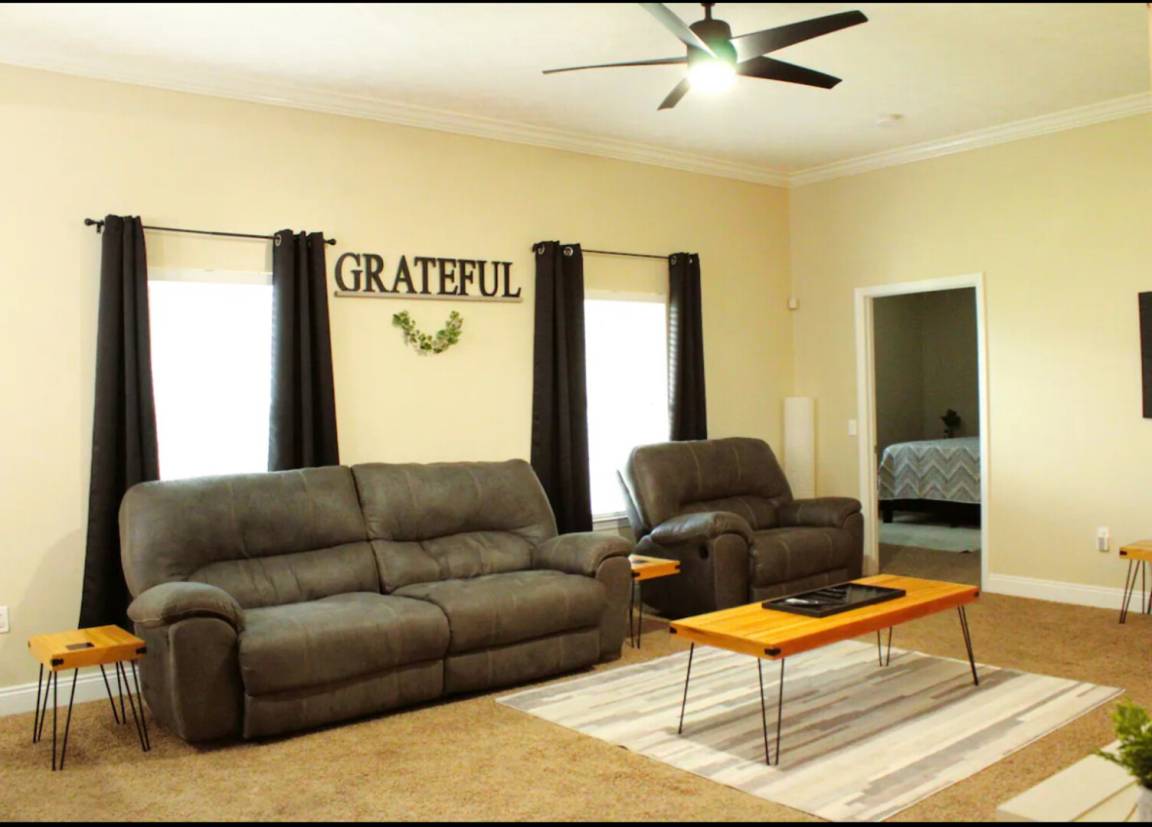 135 M² Ferienhaus ∙ 3 Schlafzimmer ∙ 4 Gäste - Panama City, FL