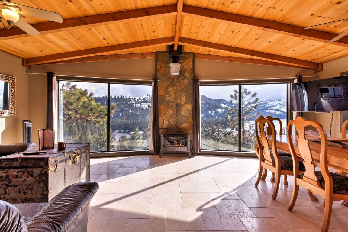 185 M² House ∙ 3 Bedrooms ∙ 6 Guests - Donner Lake, CA