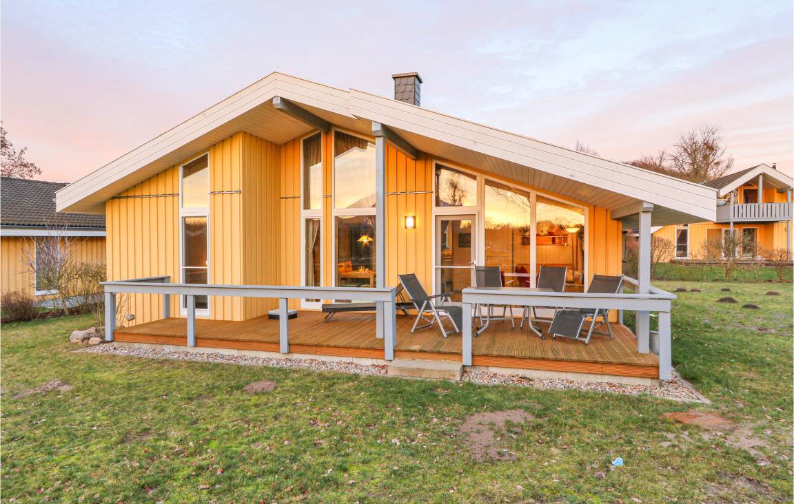 67 M² Ferienhaus ∙ 2 Schlafzimmer ∙ 4 Gäste - Rechlin