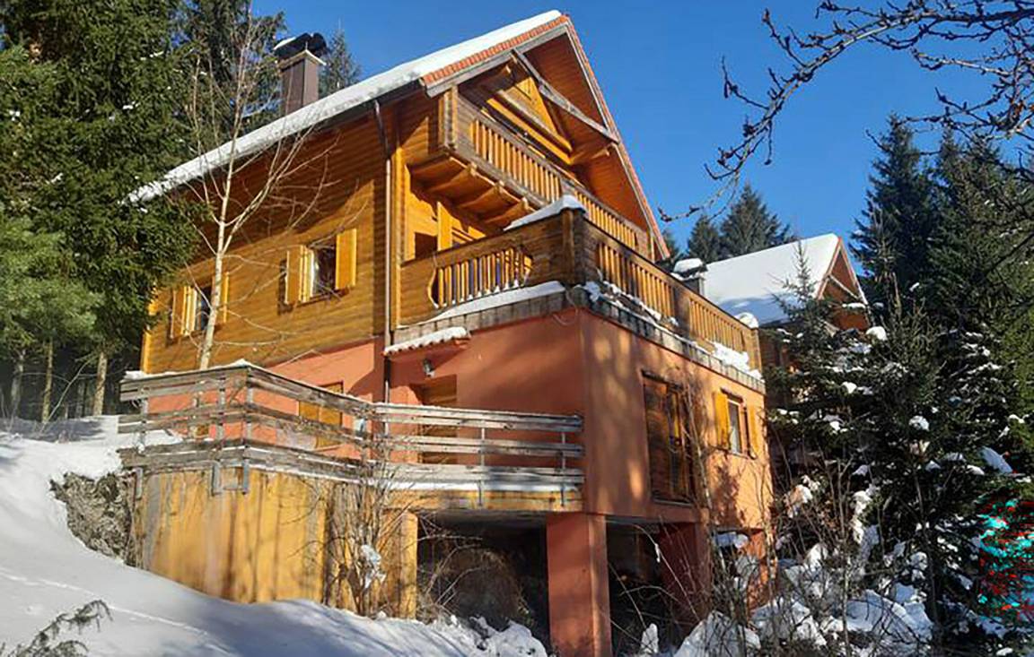 89 M² Apartment ∙ 2 Bedrooms ∙ 6 Guests - Delnice