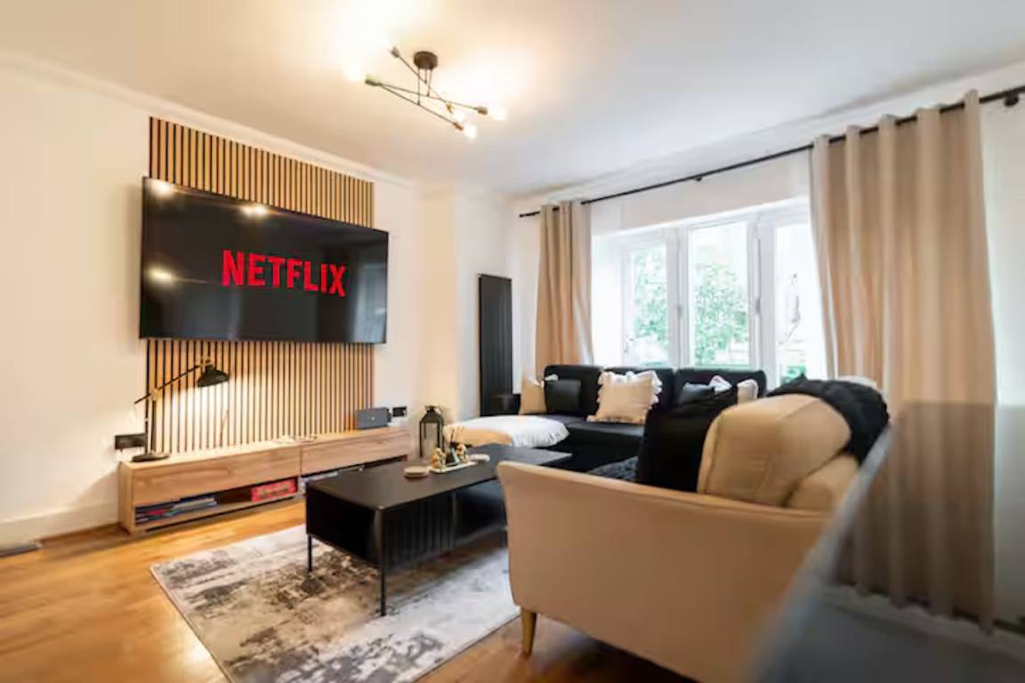 80 M² Apartamento ∙ 2 Quartos ∙ 6 Hóspedes - Whitstable