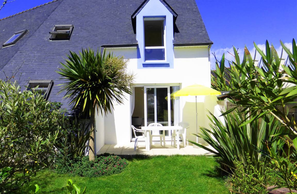 70 M² Maison De Vacances ∙ 2 Chambres ∙ 4 Personnes - Étel