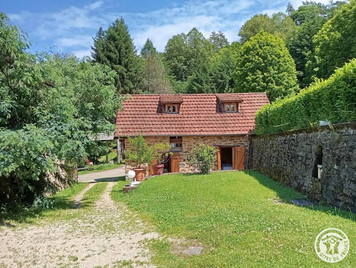 70 M² Gîte ∙ 2 Chambres ∙ 4 Personnes - Corrèze