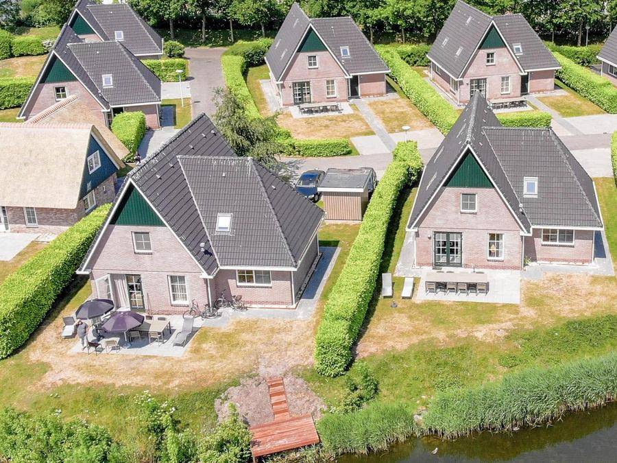 Villa ∙ 5 Bedrooms ∙ 10 Guests - Makkum