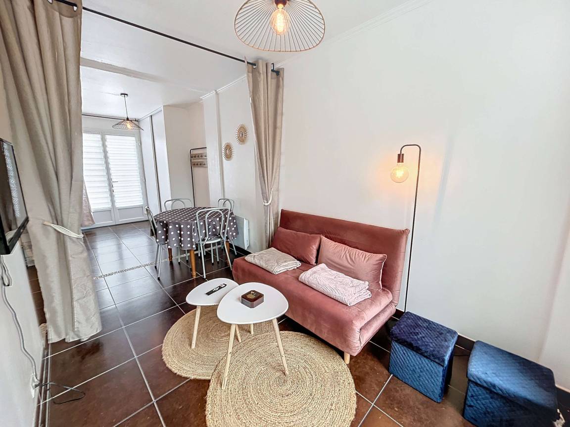 27 M² Appartement ∙ 1 Chambre ∙ 2 Personnes - Carolles-Plage