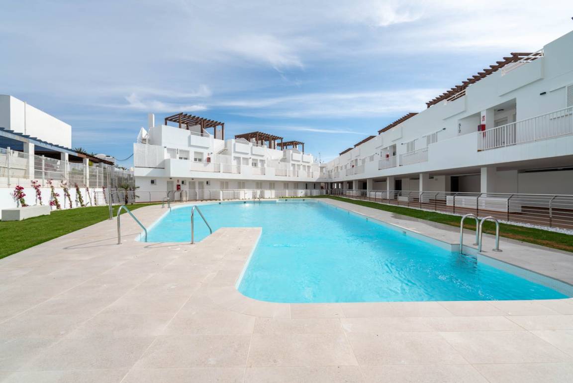 71 M² Ferienwohnung ∙ 3 Schlafzimmer ∙ 4 Gäste - Mojácar