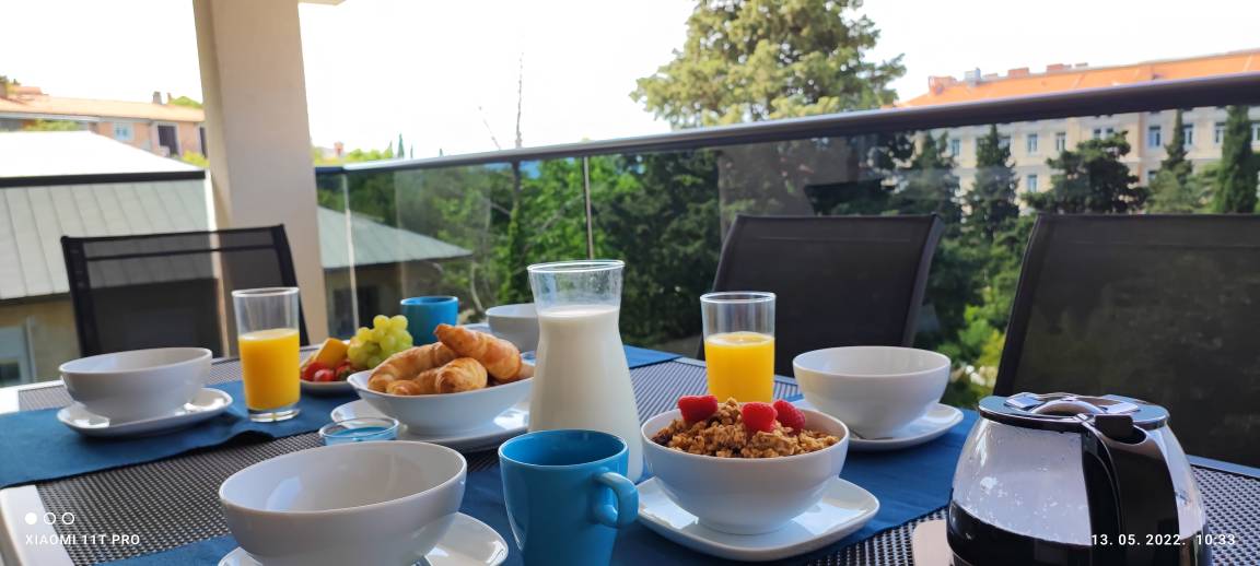 99 M² Ferienwohnung ∙ 3 Schlafzimmer ∙ 6 Gäste - Crikvenica