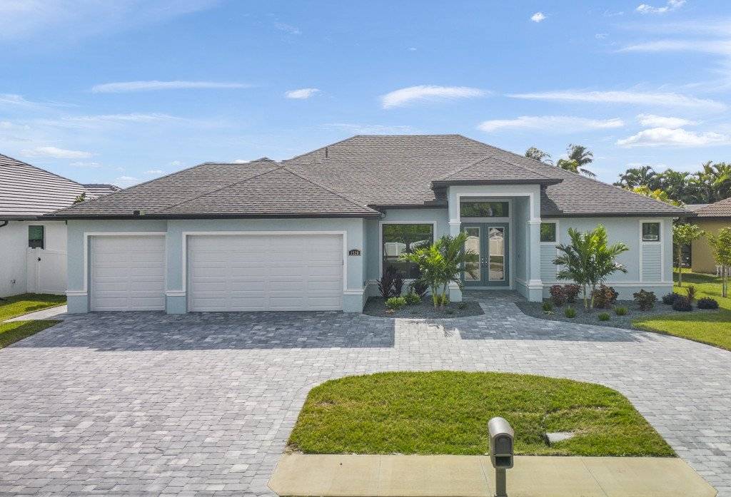 186 M² Ferienhaus ∙ 4 Schlafzimmer ∙ 8 Gäste - Cape Coral, FL