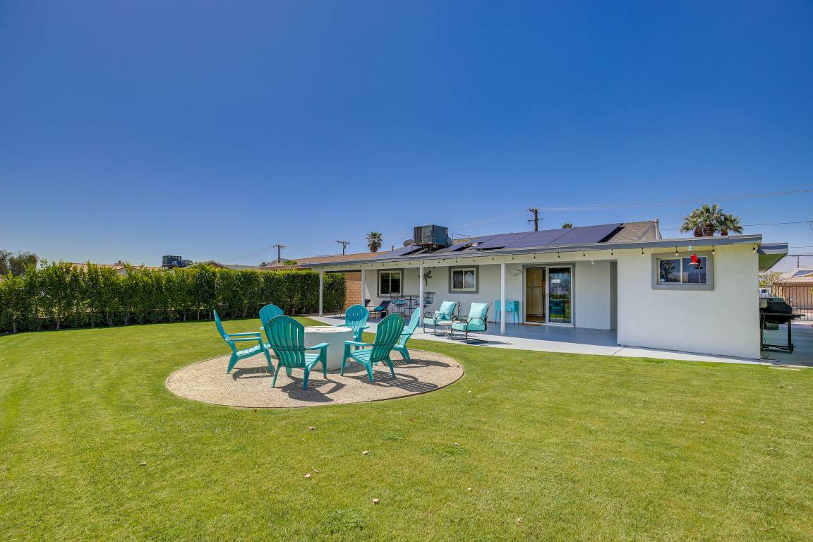 98 M² House ∙ 2 Bedrooms ∙ 6 Guests - Palm Desert, CA