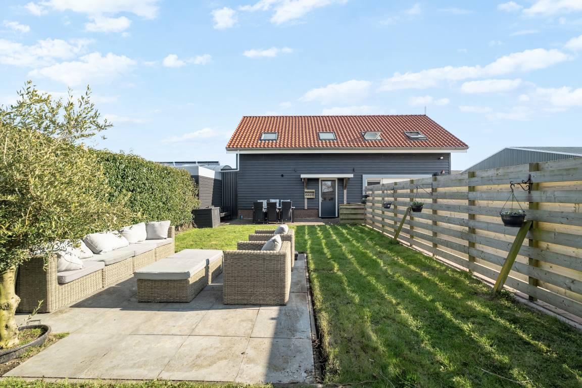 House ∙ 8 Bedrooms ∙ 15 Guests - Julianadorp