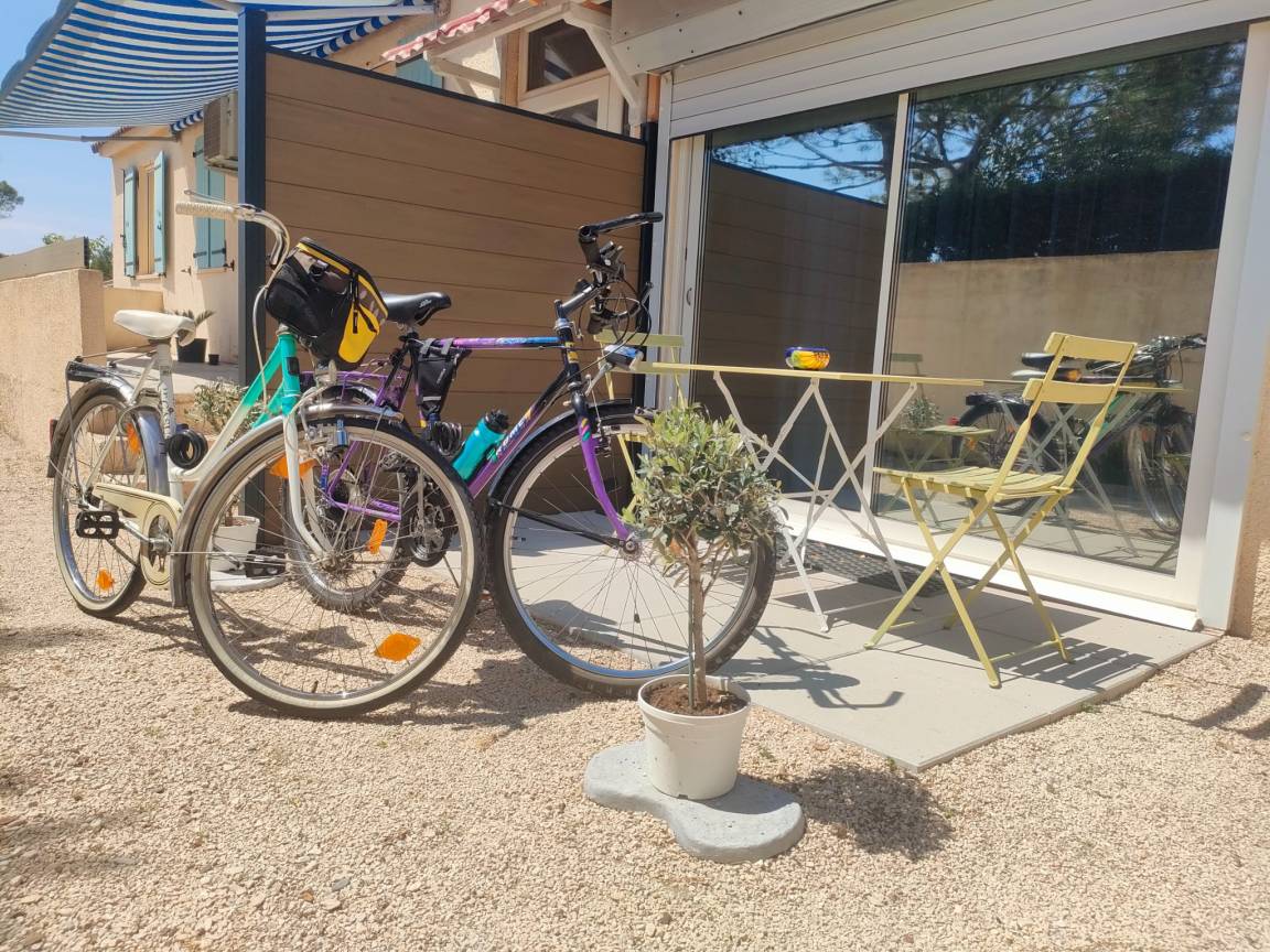 20 M² Appartement ∙ 1 Chambre ∙ 3 Personnes - Le Thor