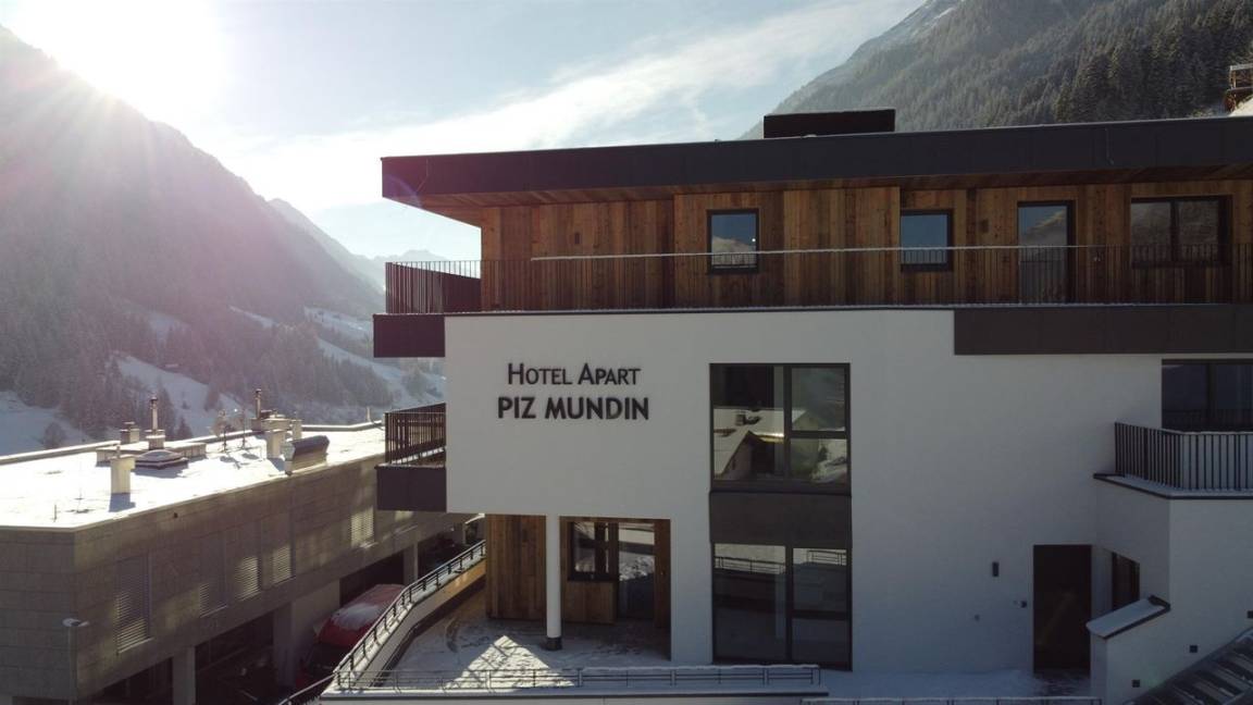 69 M² Apartment ∙ 2 Bedrooms ∙ 7 Guests - Ischgl
