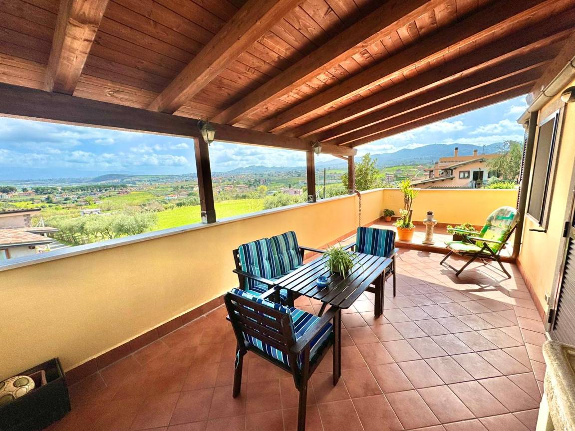 65 M² Appartamento Vacanza ∙ 1 Camera Da Letto ∙ 4 Ospiti - Colonna