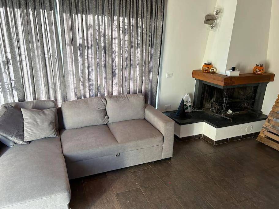 80 M² Appartement ∙ 2 Chambres ∙ 6 Personnes - Pistoia