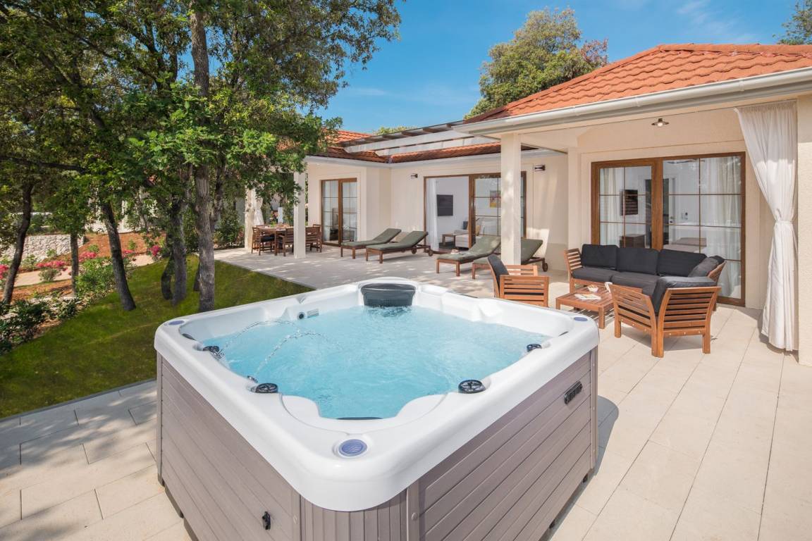 Resort ∙ 2 Bedrooms ∙ 5 Guests - Rovinj