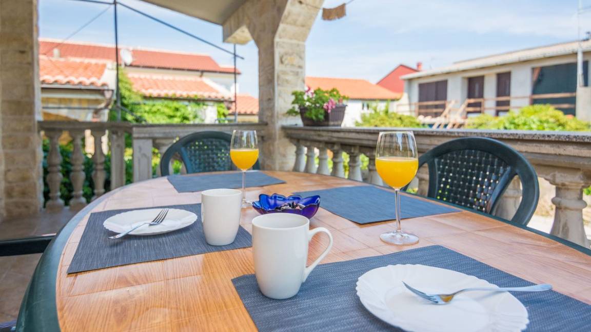 45 M² Apartment ∙ 2 Bedrooms ∙ 5 Guests - Vir