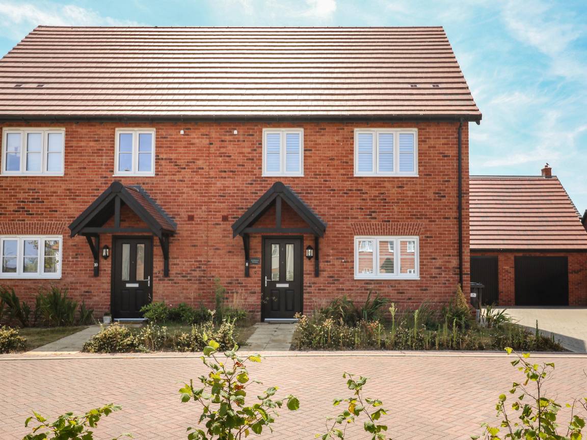 Cottage ∙ 2 Bedrooms ∙ 4 Guests - Felixstowe