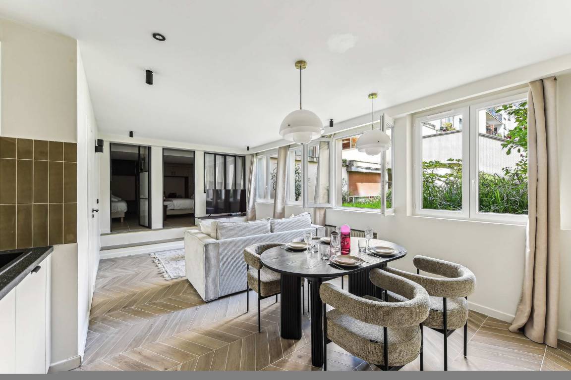 Apartment ∙ 2 Bedrooms ∙ 6 Guests - Paris