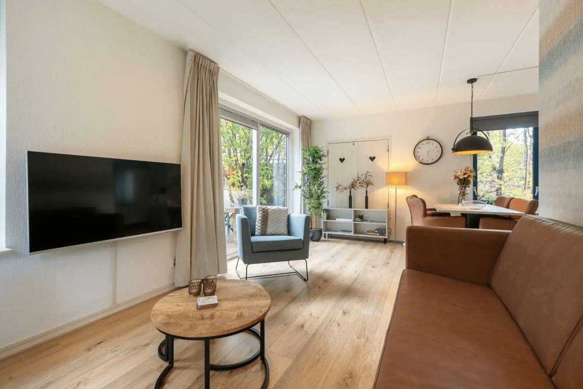 100 M² Casa ∙ 2 Habitaciones ∙ 4 Huéspedes - Assen