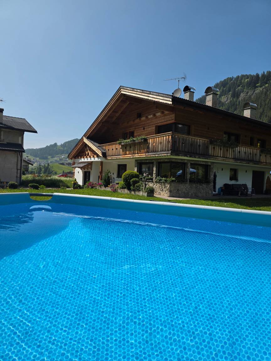 100 M² Apartment ∙ 3 Bedrooms ∙ 8 Guests - Val Gardena