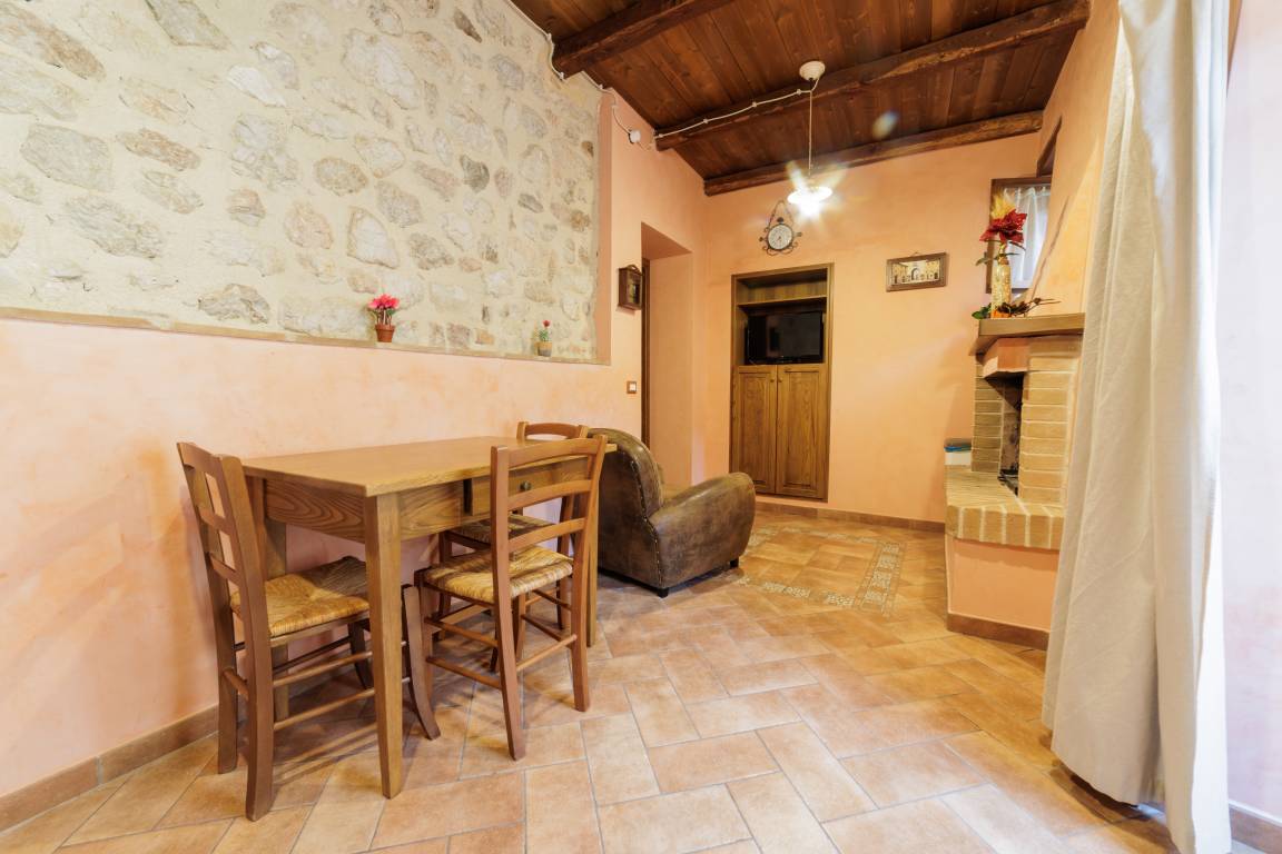 40 M² Apartment ∙ 2 Guests - San Giacomo