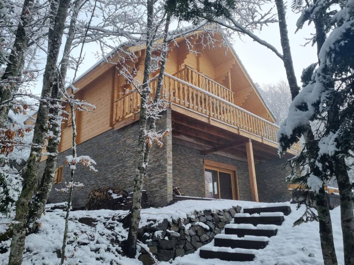 100 M² Gîte ∙ 1 Chambre ∙ 6 Personnes - Le Mourtis