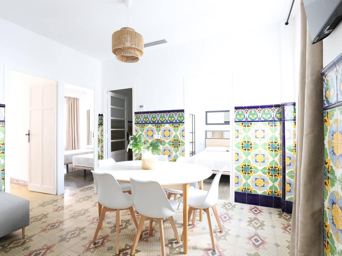 98 M² Casa Rural ∙ 3 Habitaciones ∙ 6 Huéspedes - Sagunto