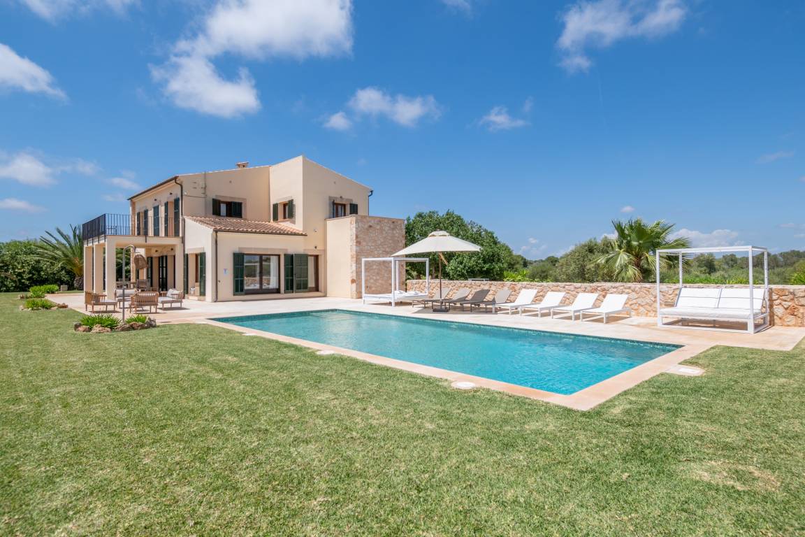 240 M² Casa De Campo ∙ 4 Habitaciones ∙ 8 Huéspedes - Islas Baleares