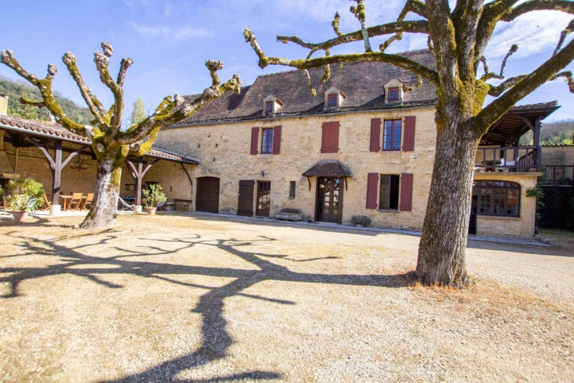 170 M² Gîte ∙ 2 Chambres ∙ 4 Personnes - Sarlat-la-Canéda