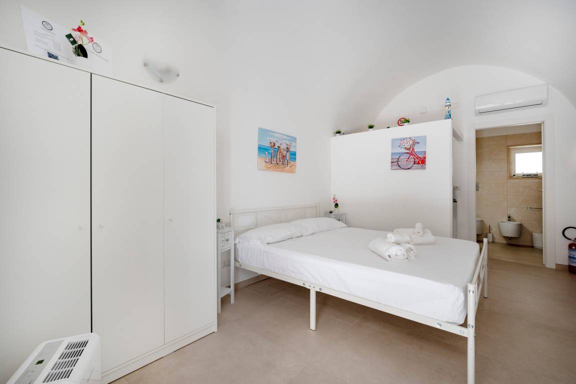 50 M² Appartamento Vacanza ∙ 1 Camera Da Letto ∙ 2 Ospiti - Mola di Bari