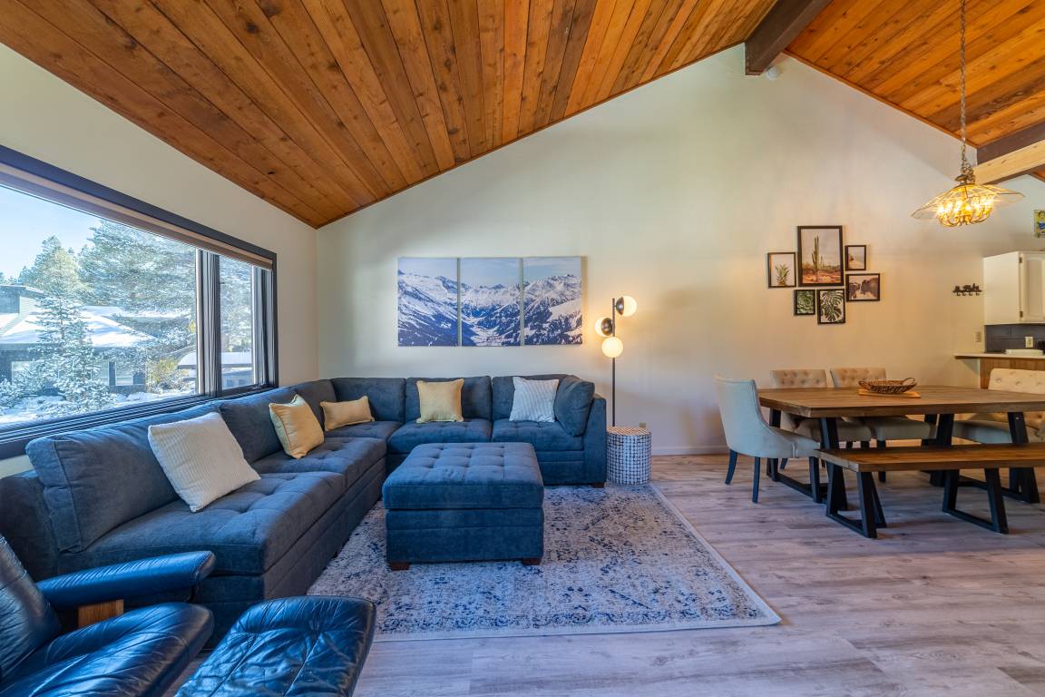 110 M² House ∙ 2 Bedrooms ∙ 6 Guests - Mammoth Mountain, CA